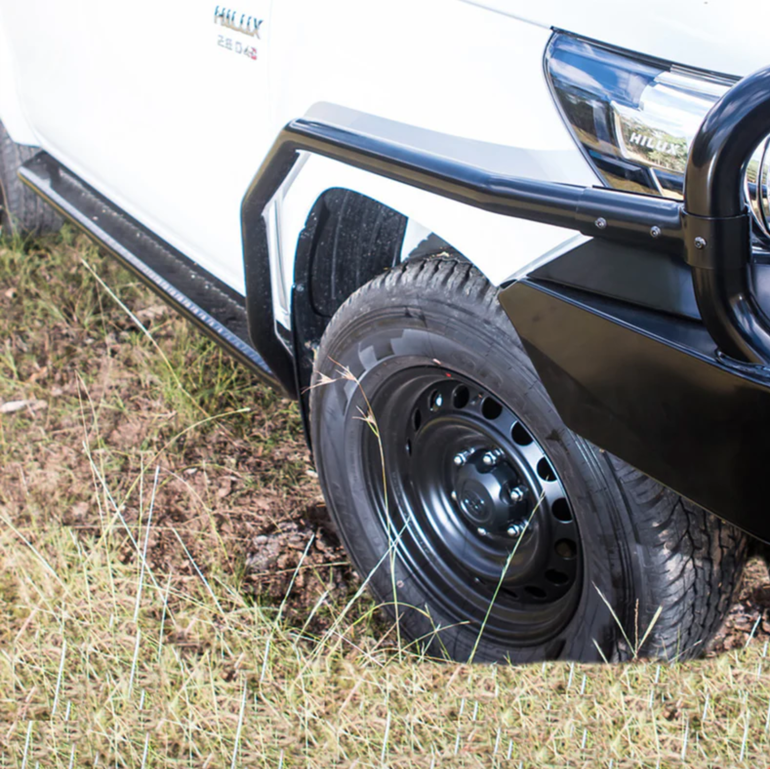 N80 Rock Sliders Suits 2015 Current